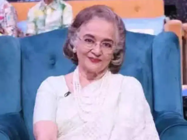 Asha Parekh, former CBFC chief, slams 'Pathaan' controversy over ...