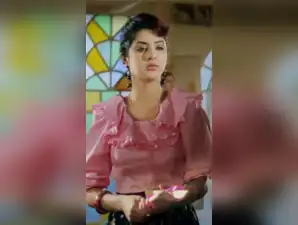 divya: Divya Bharti's 49th birth anniversary: What exactly happened ...