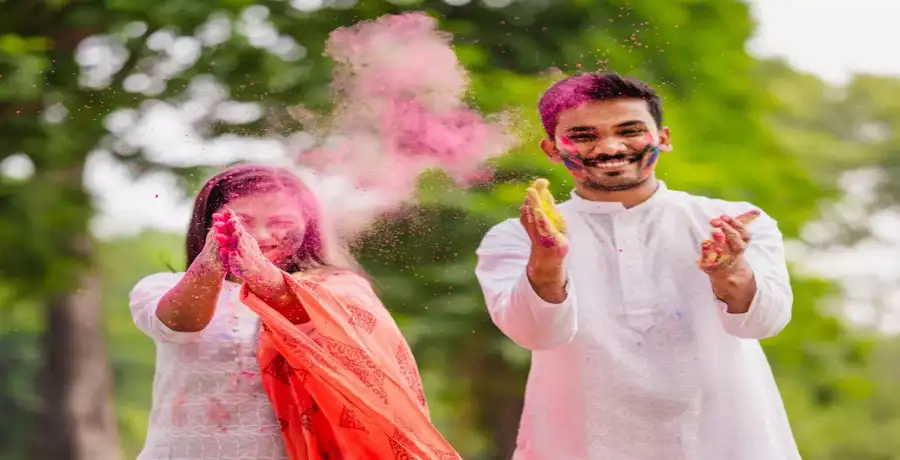 Holi Style: Holi Style Guide: Ditch The Old, Rugged Clothes & Get Your ...