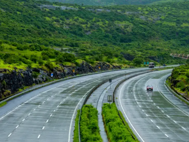 Ganga Expressway - Five upcoming expressways in India that will make ...
