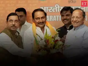 Kiran Kumar Reddy: Former Andhra Pradesh CM Kiran Kumar Reddy joins BJP ...