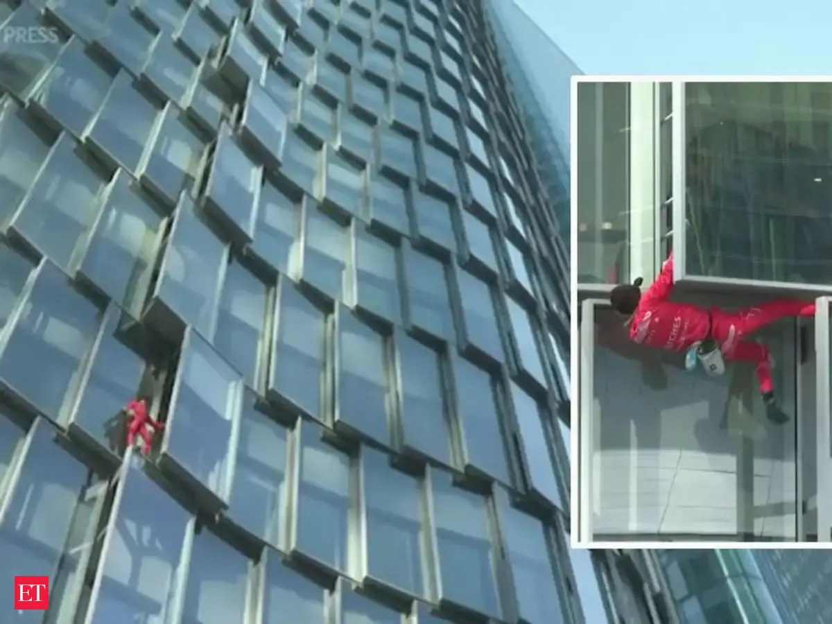 Watch: 'French Spiderman' Alain Robert climbs Paris skyscraper as ...