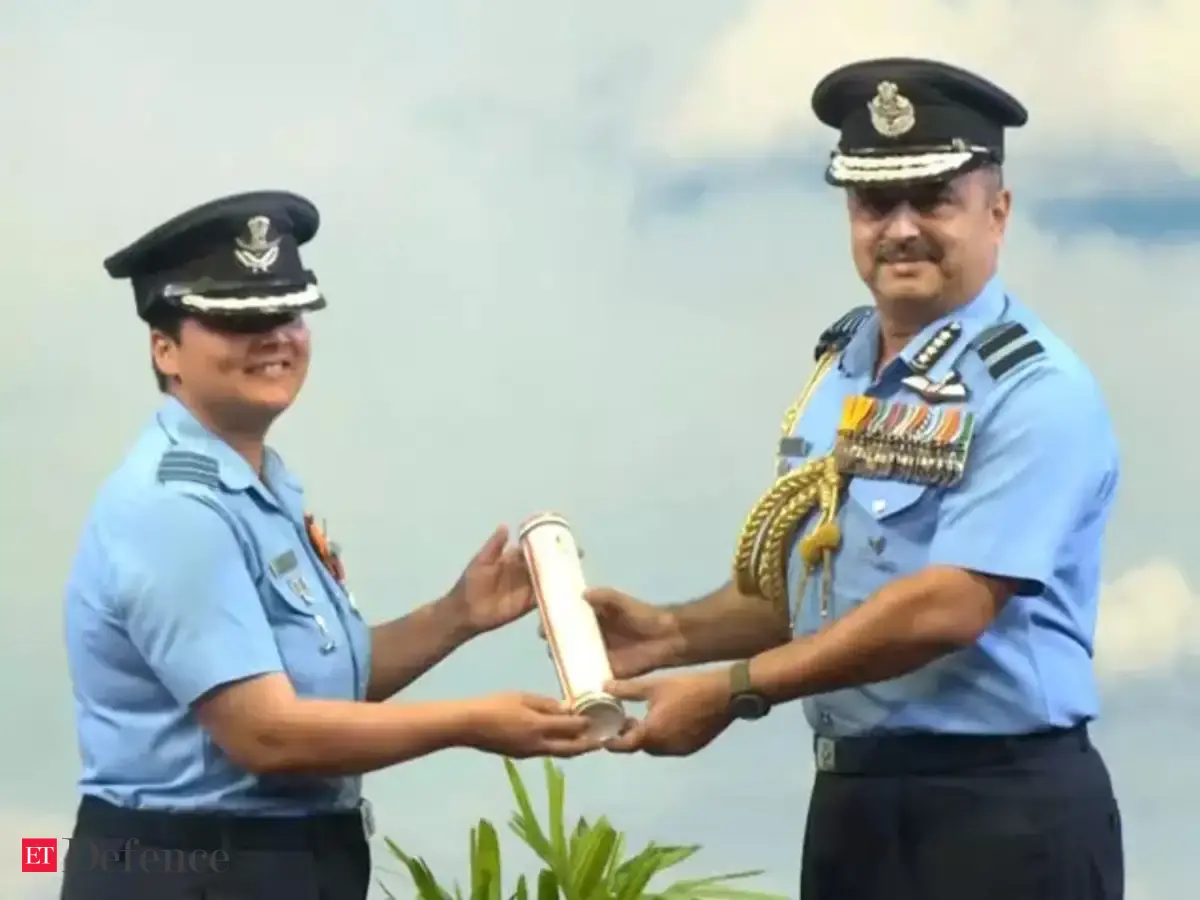 Deepika Misra Gallantry Award: Deepika Misra becomes 1st Indian Air ...