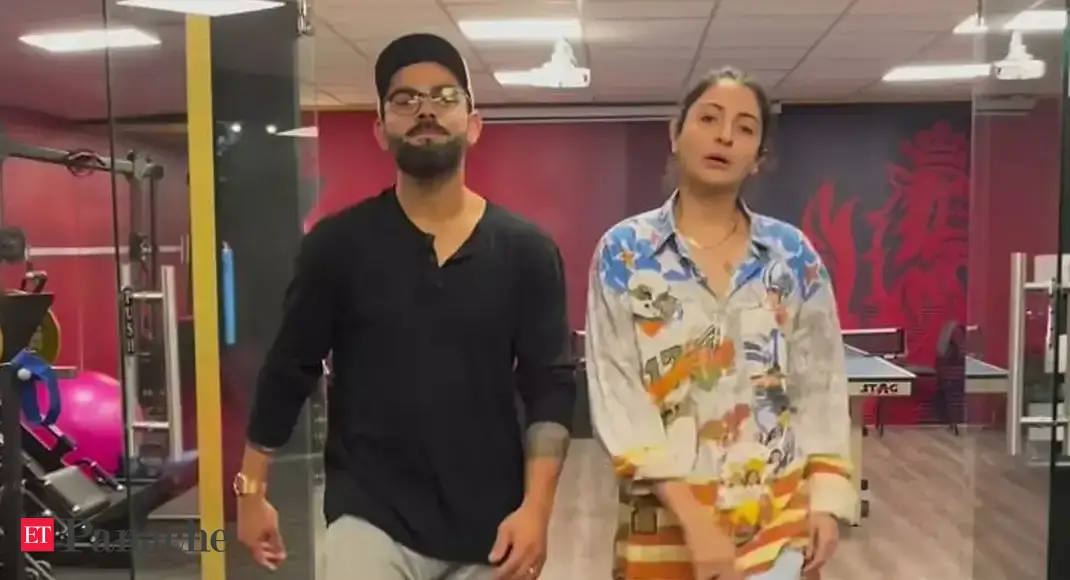 Anushka Sharma Virat Kohli Dance: Anushka Sharma & Virat Kohli drive ...