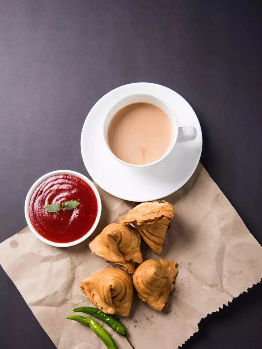 Spice Up Your Tea-Time: 10 Mouthwatering Indian Snacks | NewsPoint