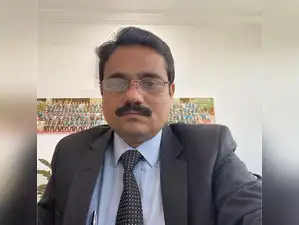 Debadatta Chand to take charge of BoB, Rajneesh Karnatak appointed Bank of India MD & CEO - The ...