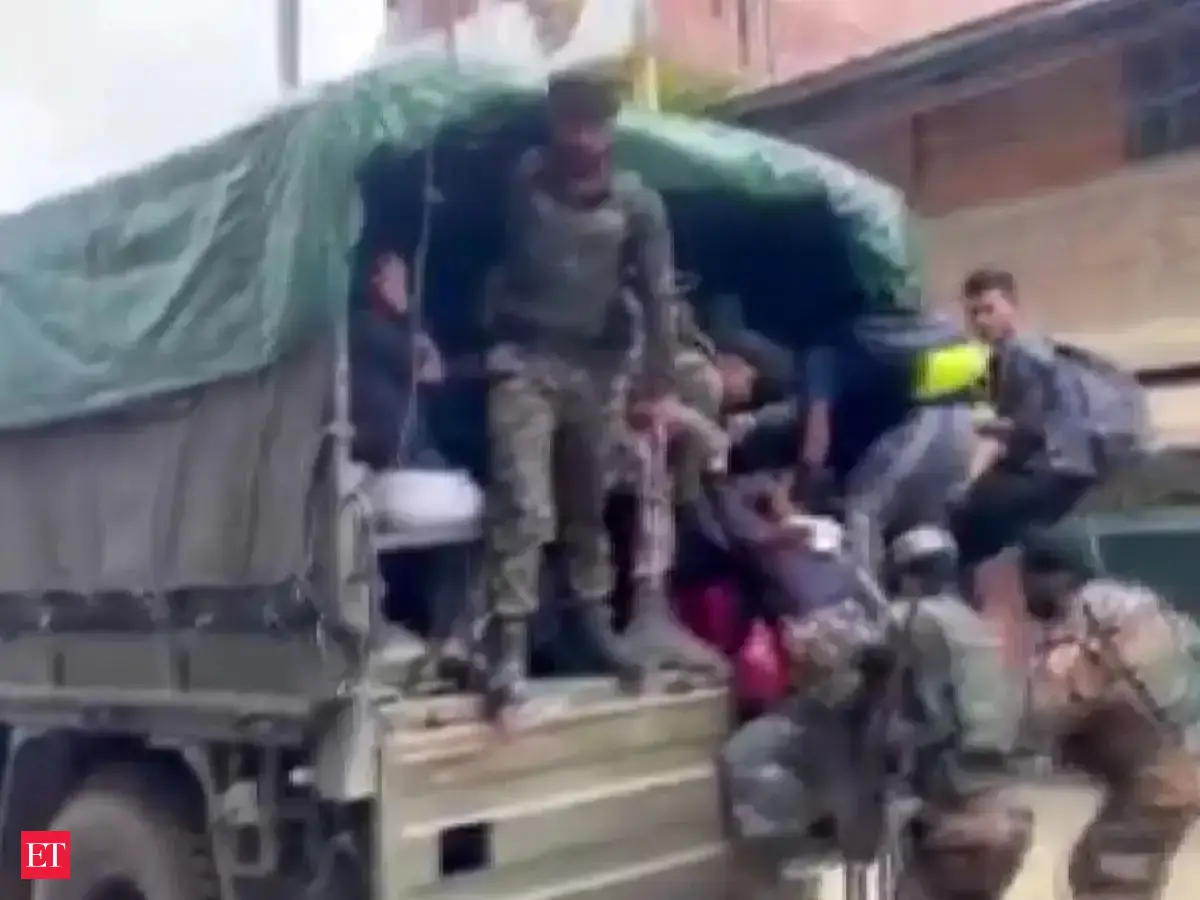 Manipur violence: Local people evacuated from Imphal West district ...