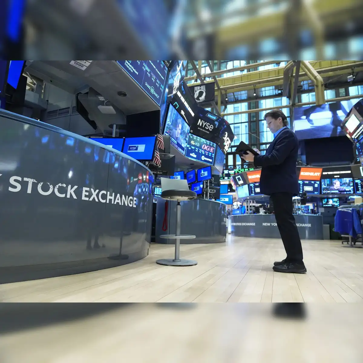 us stock market Stock market today S P rises Dow Jones and Nasdaq drops Tesla up Microsoft down Economic growth slowdown impacts market tech stocks show mixed results The Economic Times