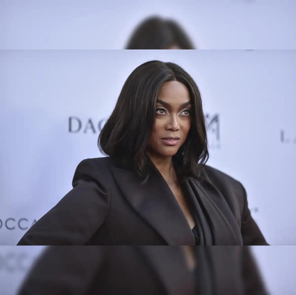Tyra Banks Photo Shoot Tyra Banks Is Youthful In Selfies Taken After