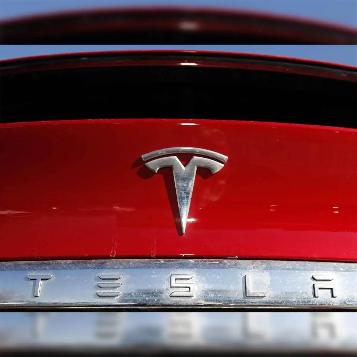 Tesla Overtakes Toyota As The Worlds Most Valuable