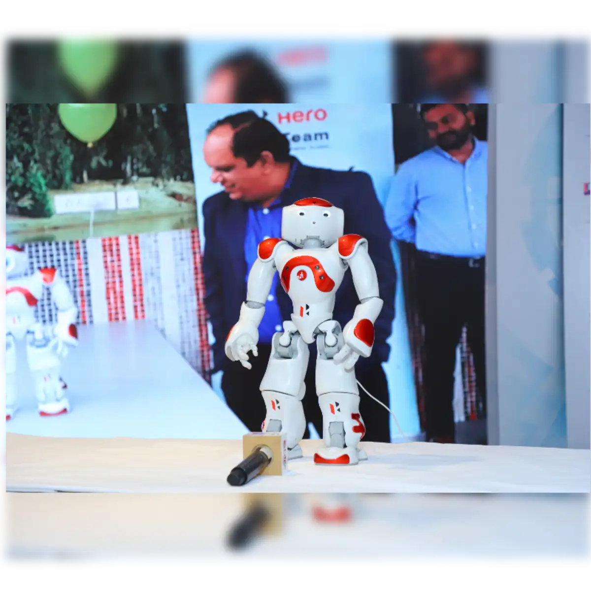 Erm Robot Humanoide Nao