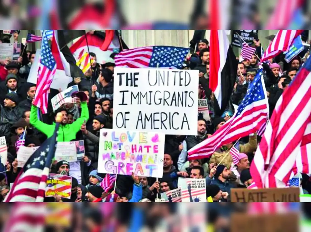 India-US in talks to repatriate 20k migrants - The Economic Times