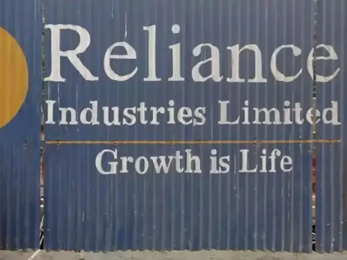 Reliance charts brave, new course - The Economic Times