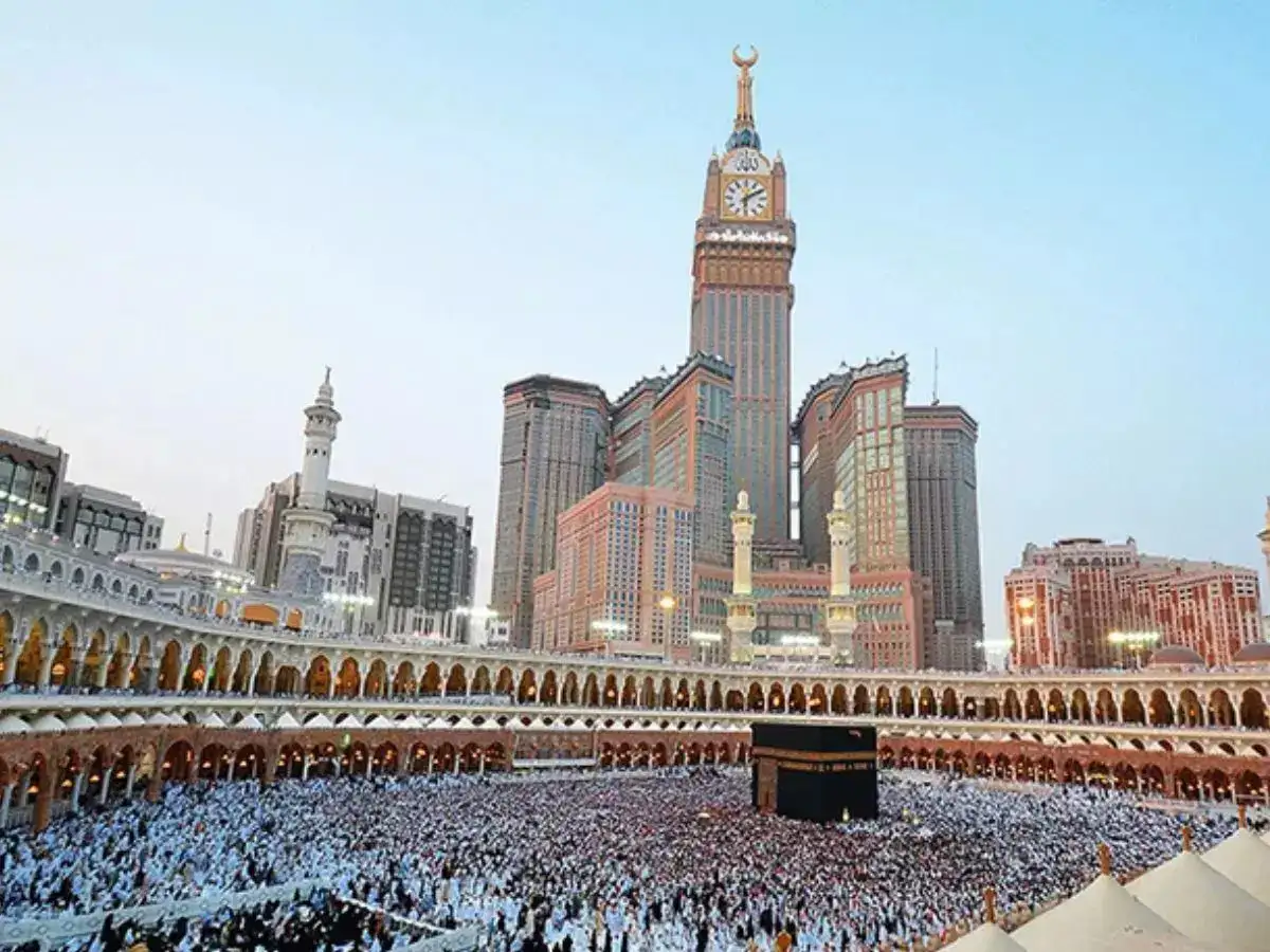 Saudi Arabia: Umrah season calendar 2025-26 announced; important dates ...