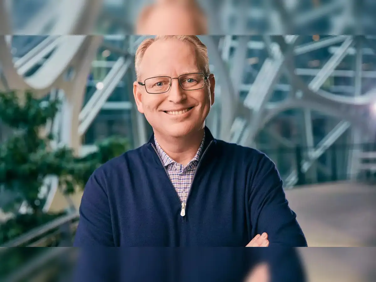 blue origin dave limp: Jeff Bezos taps Amazon veteran Dave Limp to ...