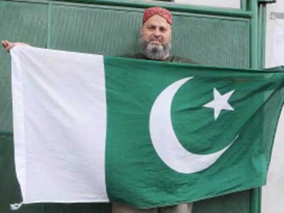 Twitter: Pakistan blocks Twitter access over 'blasphemous content ...