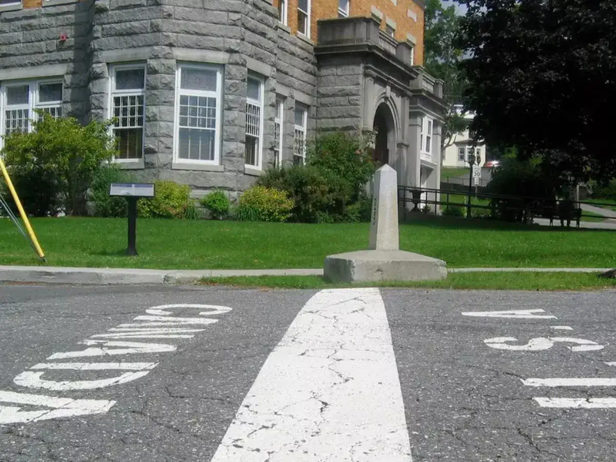 Immigrant families facing days of detention after a simple wrong turn ...