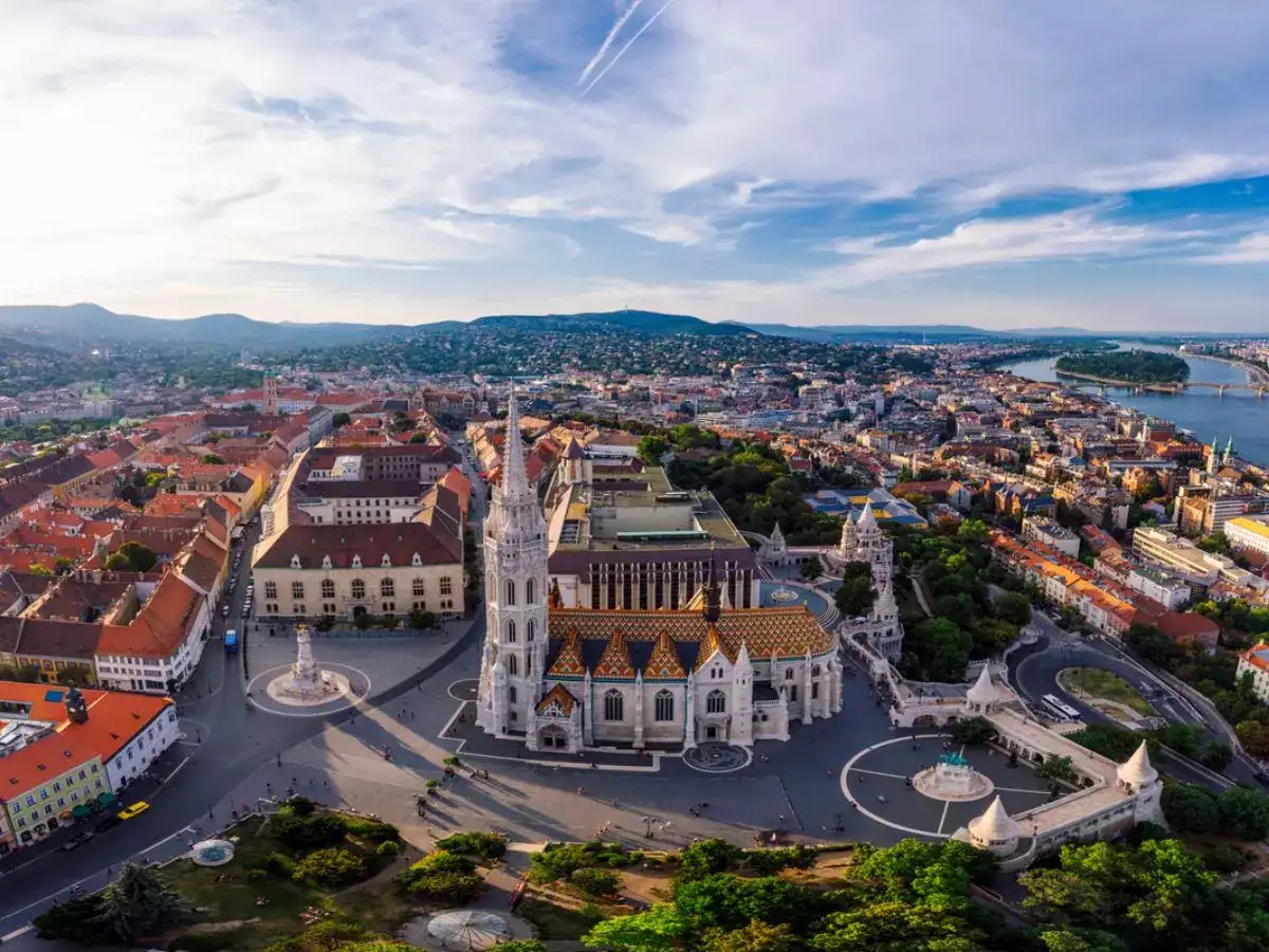 Hungary's new immigration law has 24 different types of residence ...