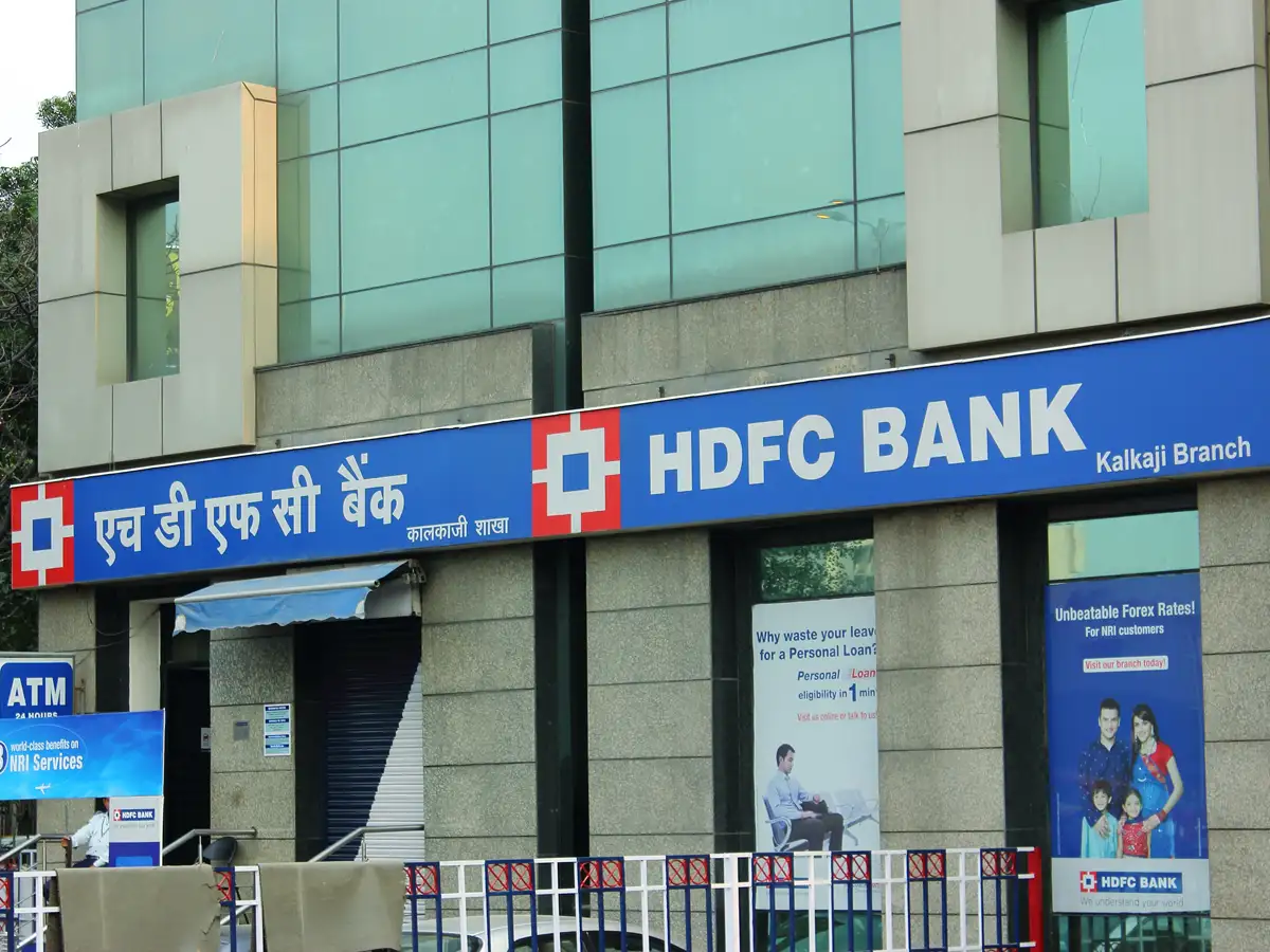 hdfc bank mclr rate cut: HDFC Bank cuts MCLR by 10 bps across all tenors - The Economic Times