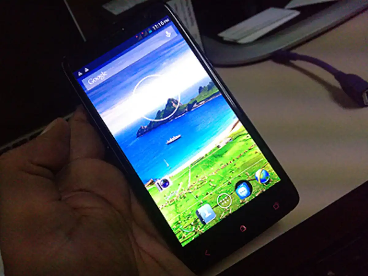 ET Review: Atom Ultimus a good smartphone, but better options available ...