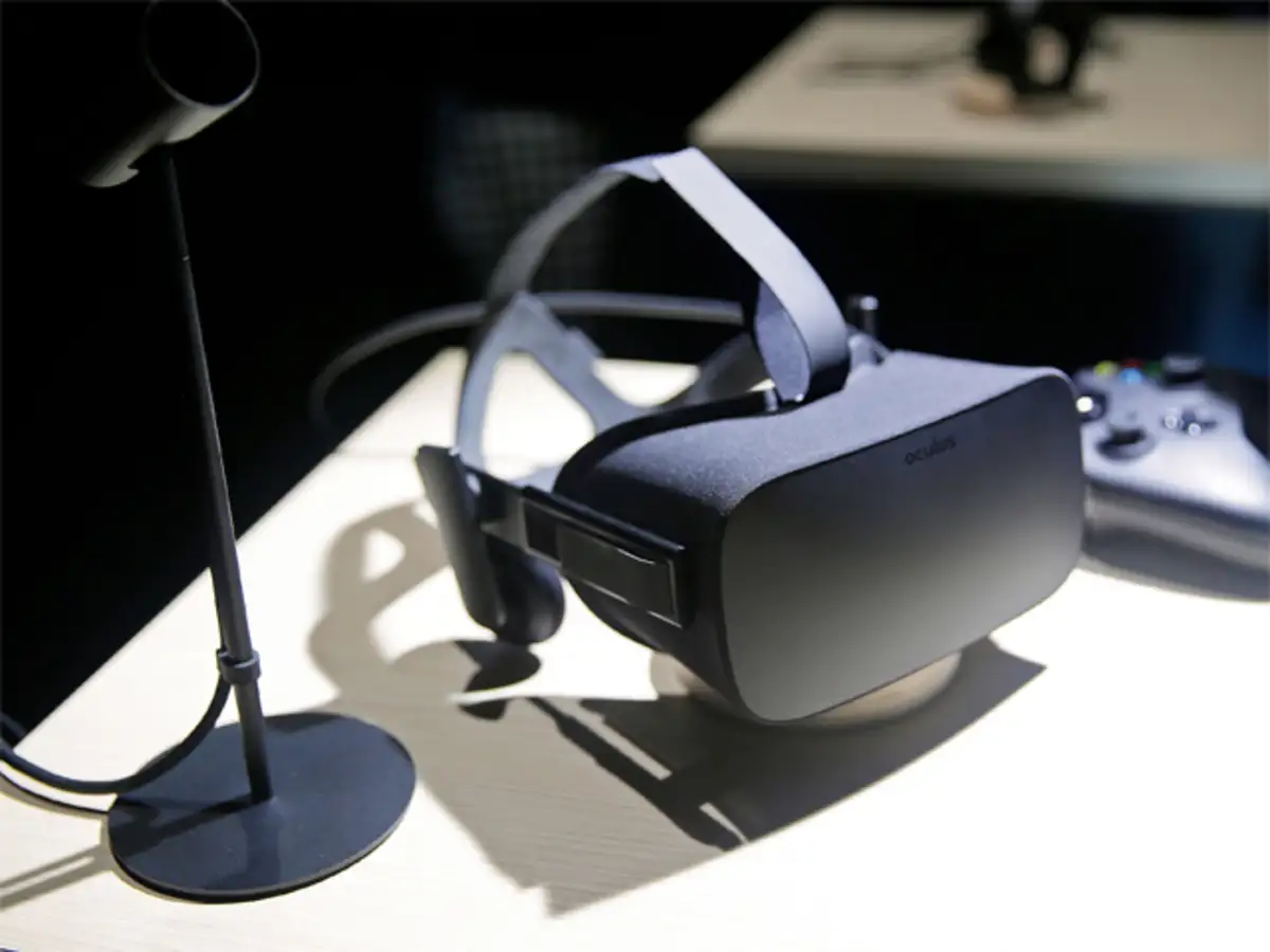 Few computers powerful enough to support virtual reality - The Economic ...