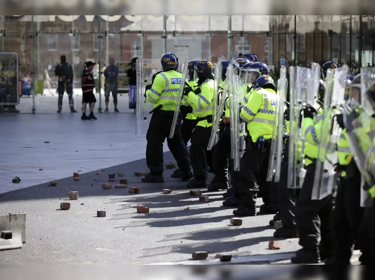 Online Safety Act: UK revisits social media regulation after far-right ...