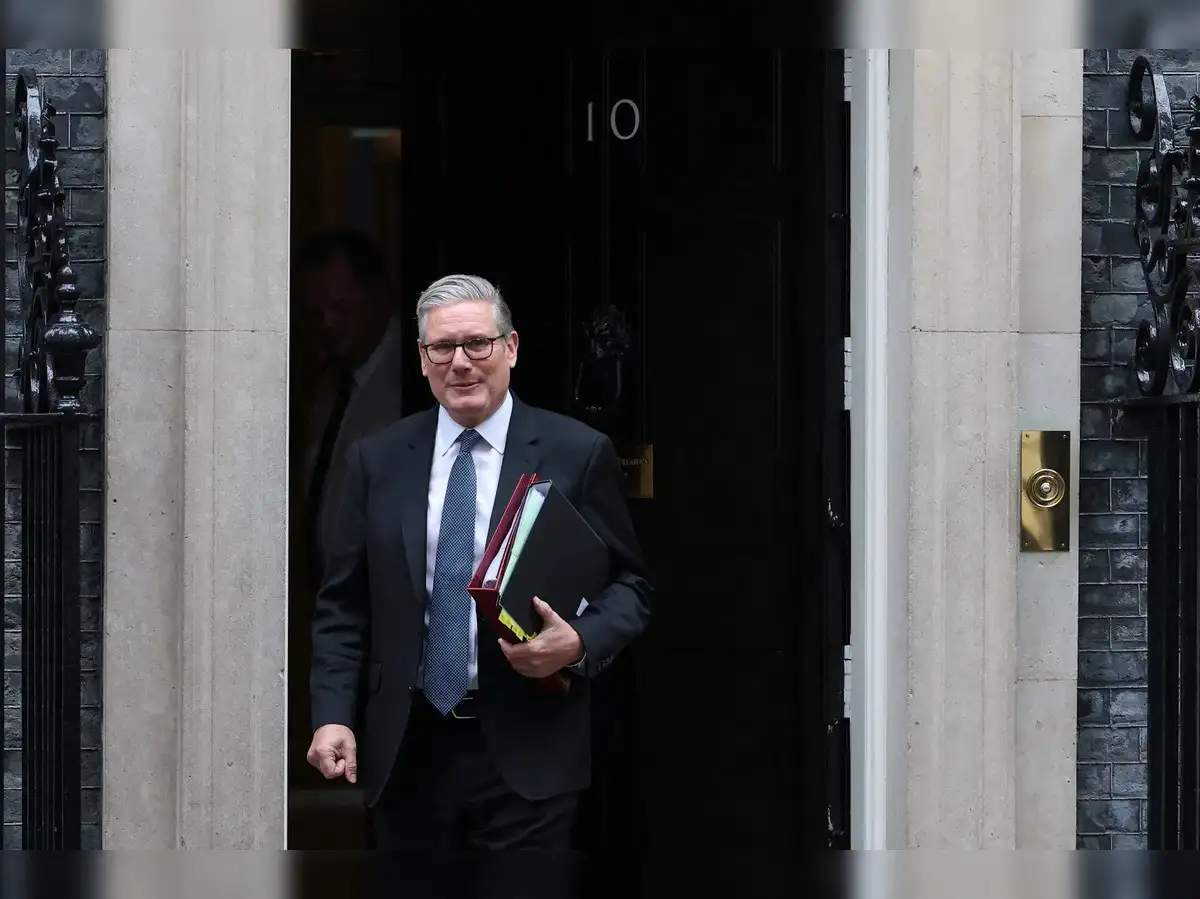 UK PM Starmer backs sovereign computing with $533 million AI chip ...