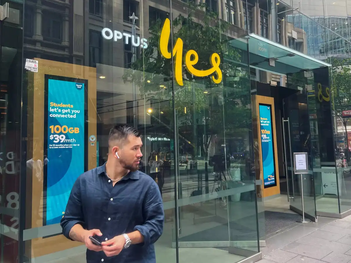 Optus Logo