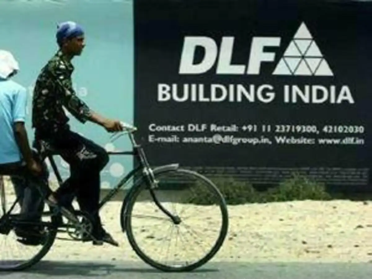 DLF puts Pune IT special economic zone on the block - The Economic Times