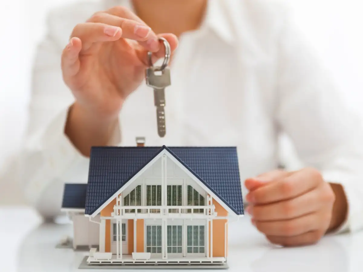 How to decide on buying a house - The Economic Times