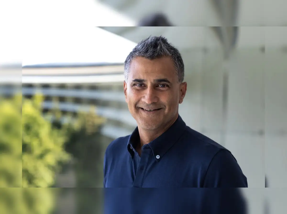 Apple Kevan Parekh: Apple appoints Indian-origin Kevan Parekh as CFO ...