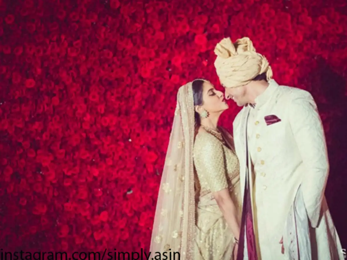 Asin Khan Wedding Asin Rahul's Wedding Reception Album! Rediff.com