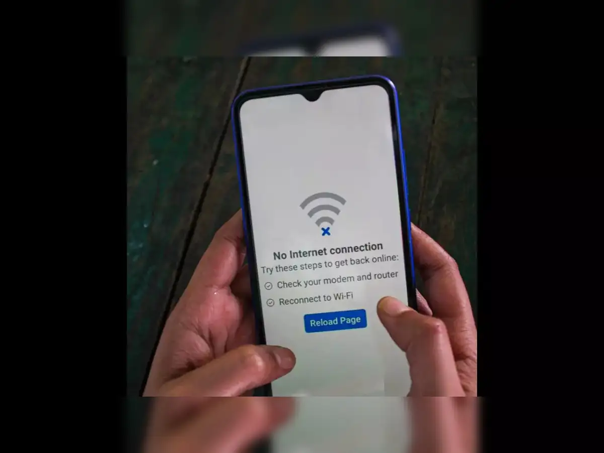Bell Canada restores internet service after outage hits users in Quebec ...