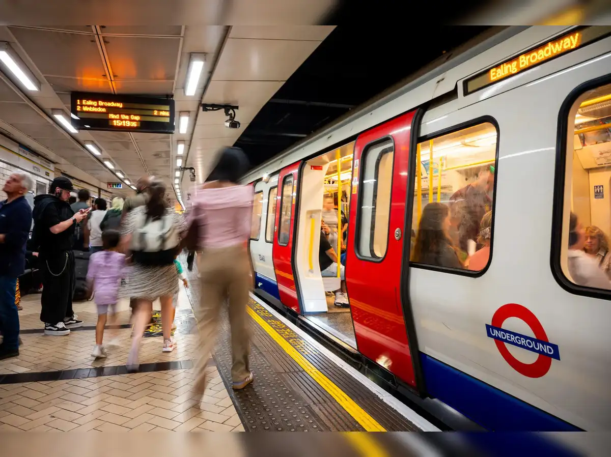 London Tube strike causes major travel disruption across city - The ...