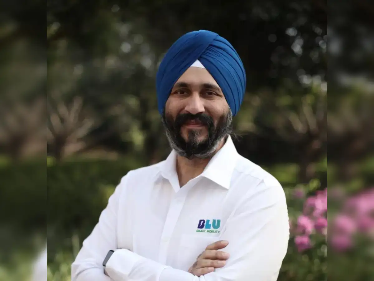 blusmart fare structure: EV ride-hailing startup BluSmart tweaks fare ...