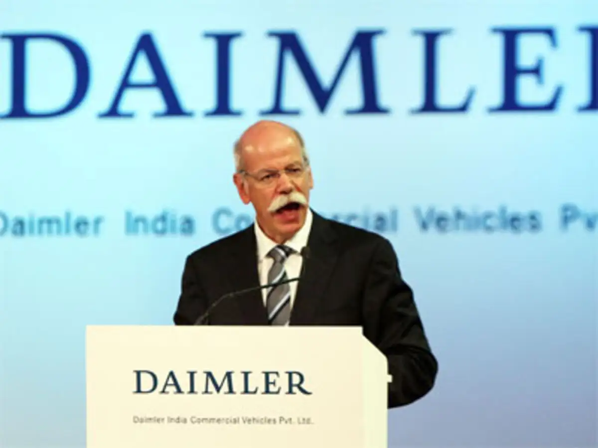 Daimler Financial Services Logo Daimler Financial Services Finances