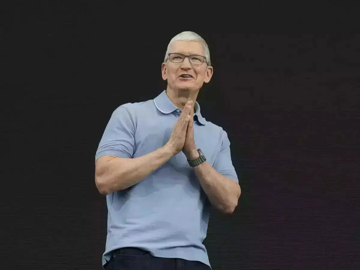 apple ai plans tim cook: Apple to disclose AI plans later this year ...