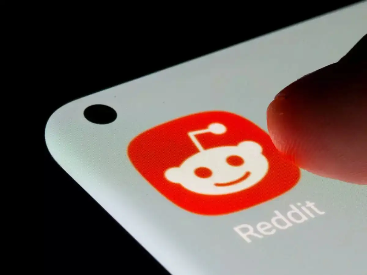 reddit ipo: How Reddit stacks up against social media peers - The ...