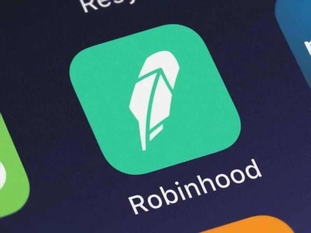 Robinhood opens platform to AI agents for trading, credit card ...