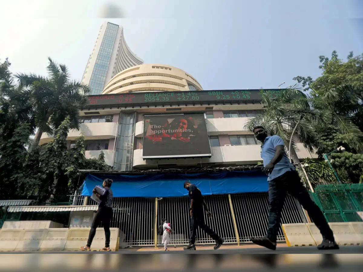From 100 crore to 70k crore in 40 years - The Economic Times