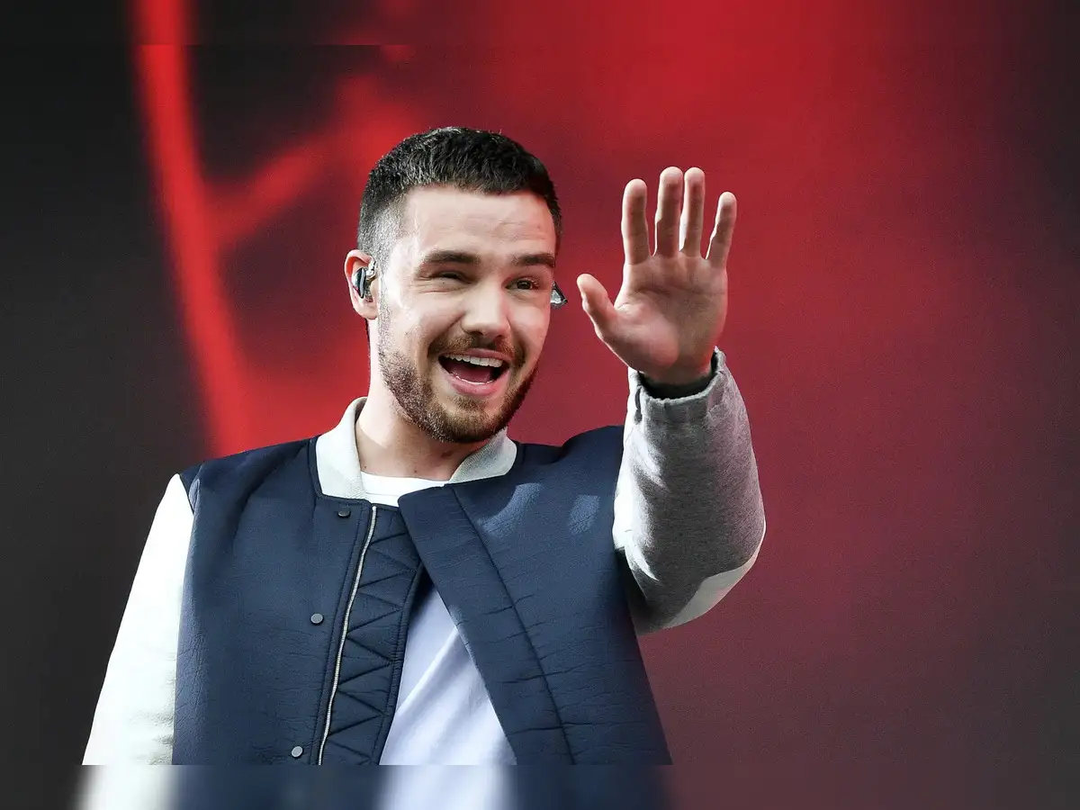 Liam Payne Selfies Com Fas Kiwi Fans Mourn The Death Of Liam Payne As