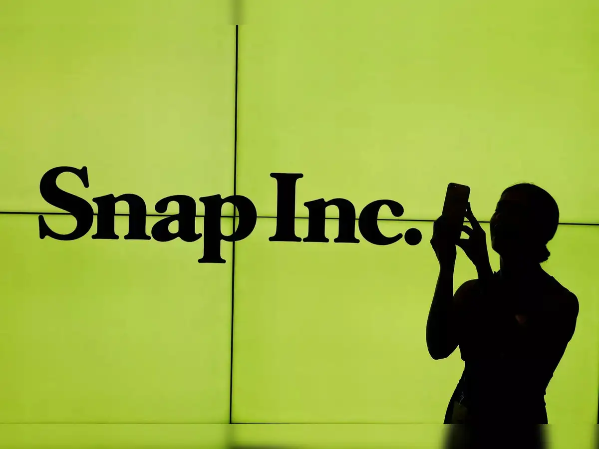 Snap reaches 1 million premium subscribers in bid for new revenue - The ...