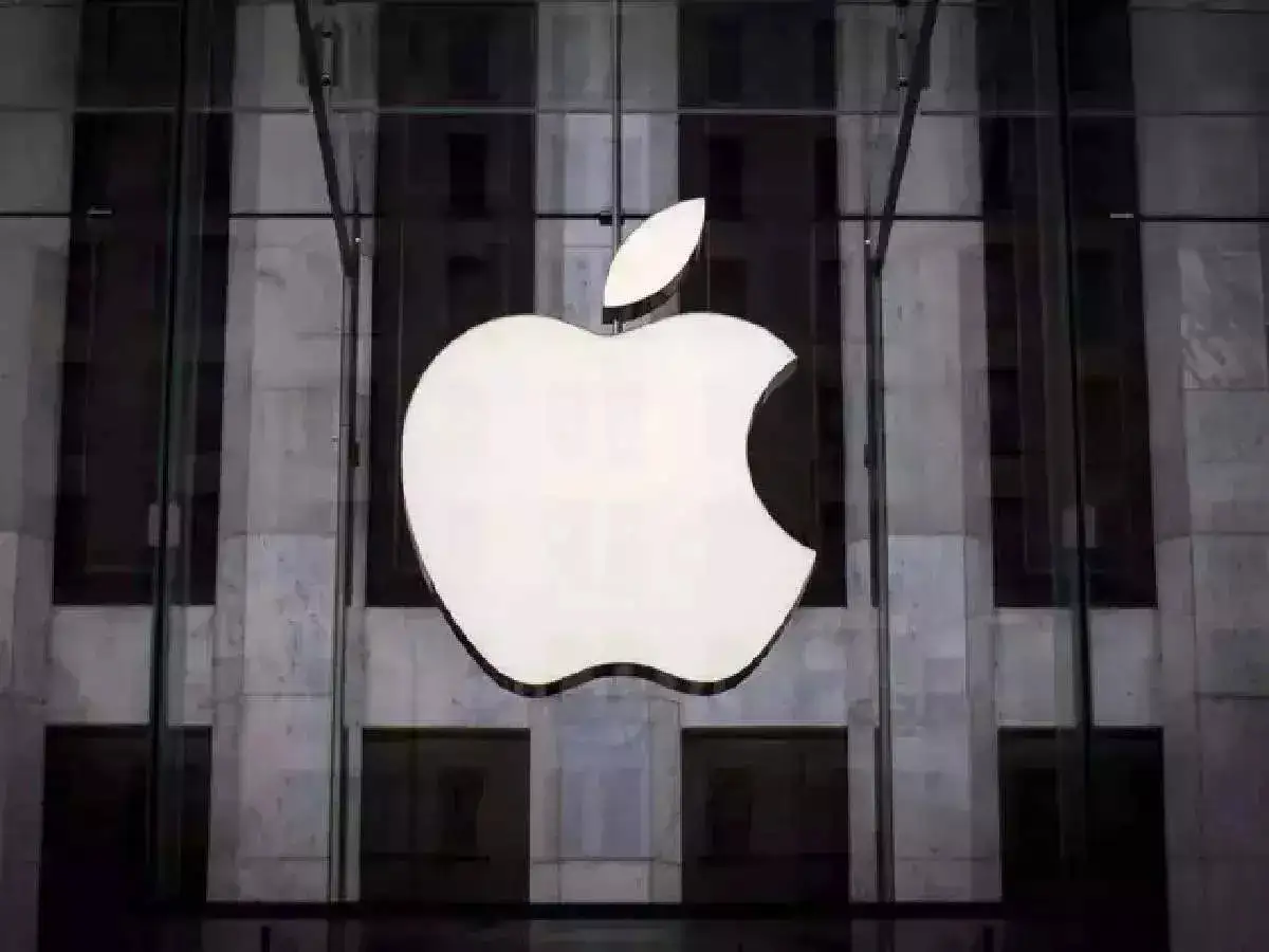 Apple: EU set to fine Apple in Spotify music streaming case - The ...