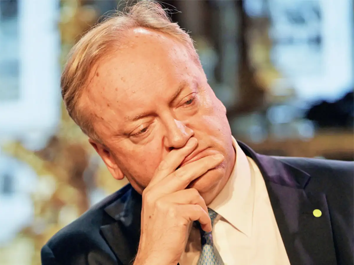 ET GBS 2017: ET GBS 2017: We advise companies to be disruptive, says ...