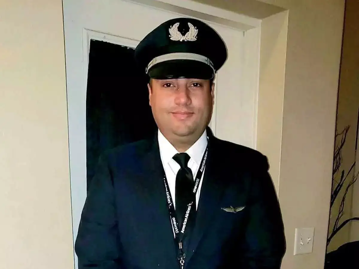 American Airline Pilot Uniform American Airlines Tells Pilots To End