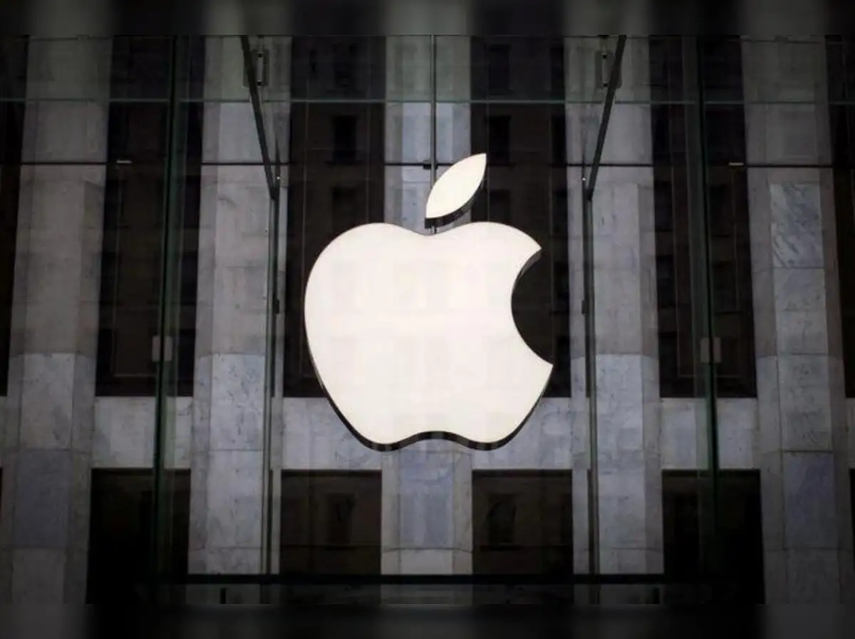 apple: Apple's stock hits record, on cusp of $3 trillion market value - The Economic Times