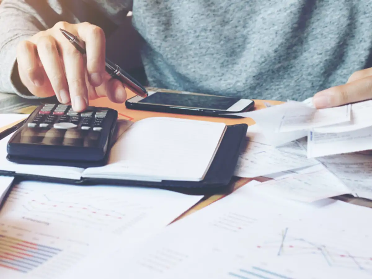 Tax queries: How will LTCG tax be calculated while switching from ...