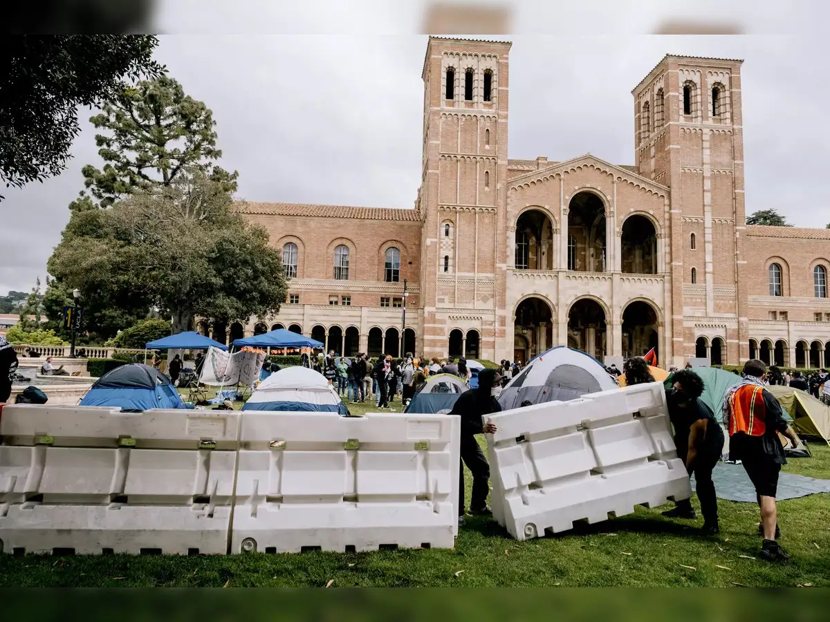 Trump demands $1bn from University of California over UCLA protests ...