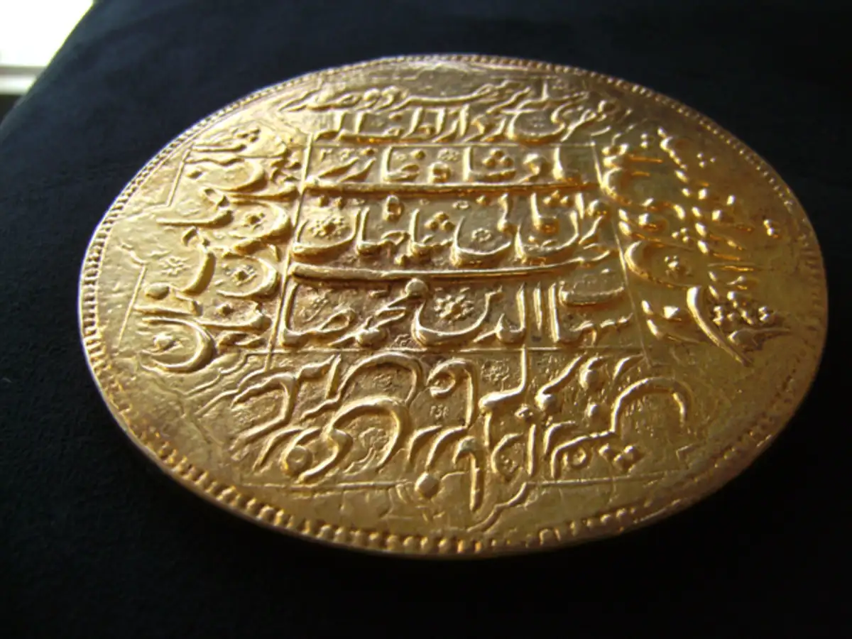 Numismatists coin a new phase in valuable collections - The Economic Times