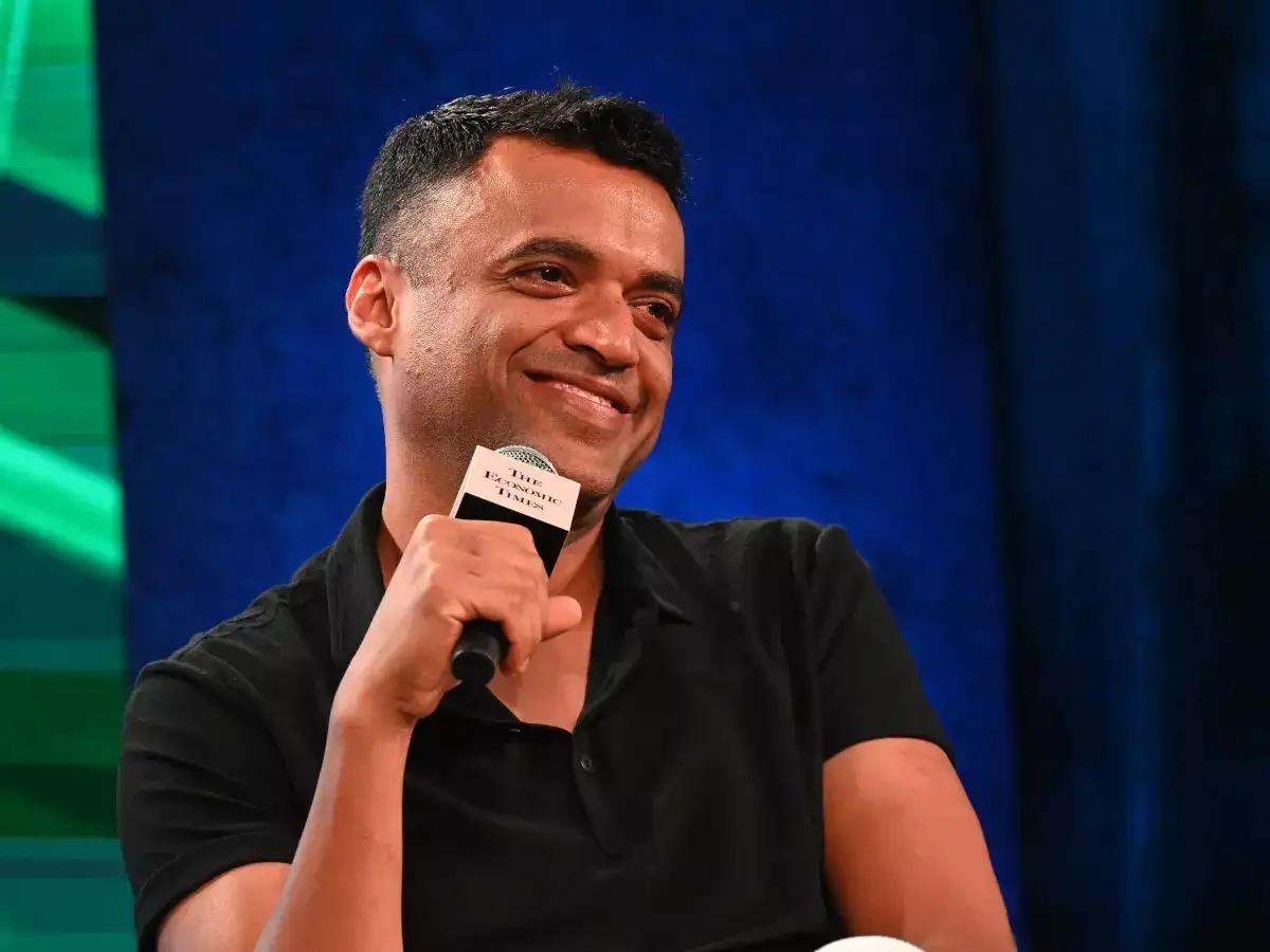 deepinder goyal: Zomato CEO Deepinder Goyal extends salary waiver till ...